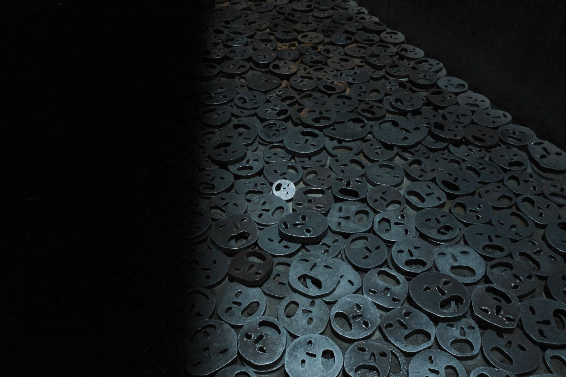 My Berlin: Shalekhet (Fallen Leaves), Jewish Museum | Fotoeins Fotografie