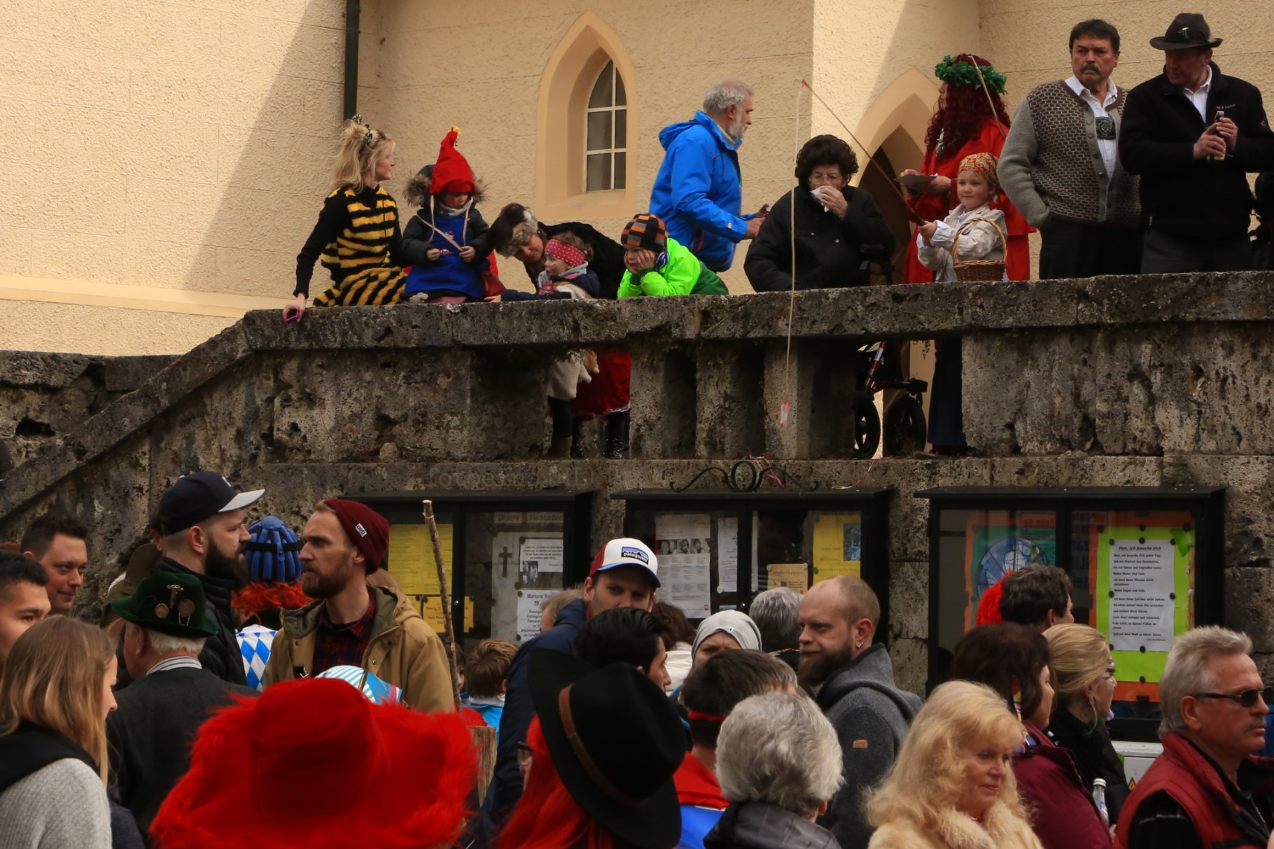 Fasching, Maschkera, Oimrausch: pre-Lent shenanigans in Mittenwald ...
