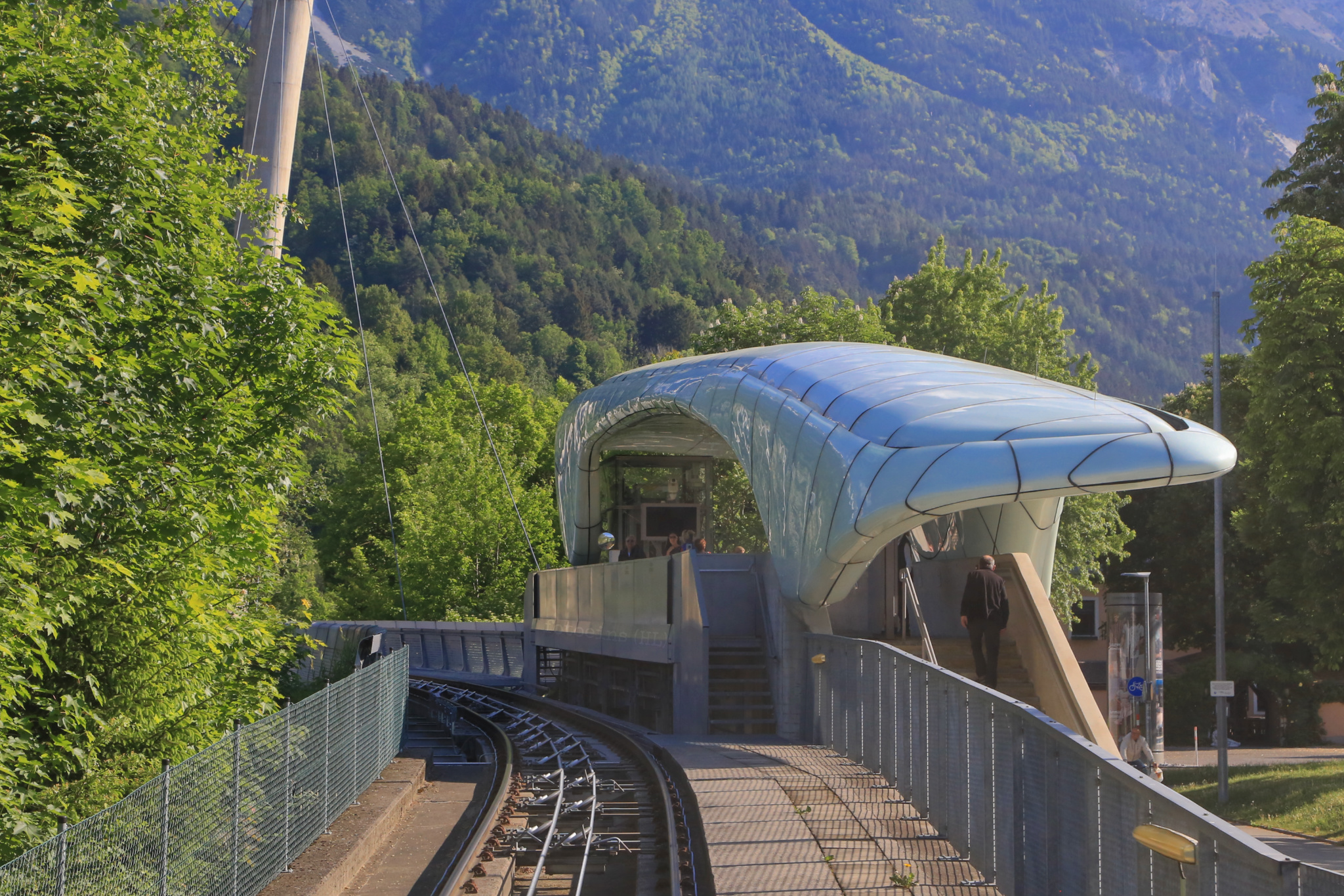 Innsbruck’s Hungerburgbahn, by Zaha Hadid | Fotoeins Fotografie