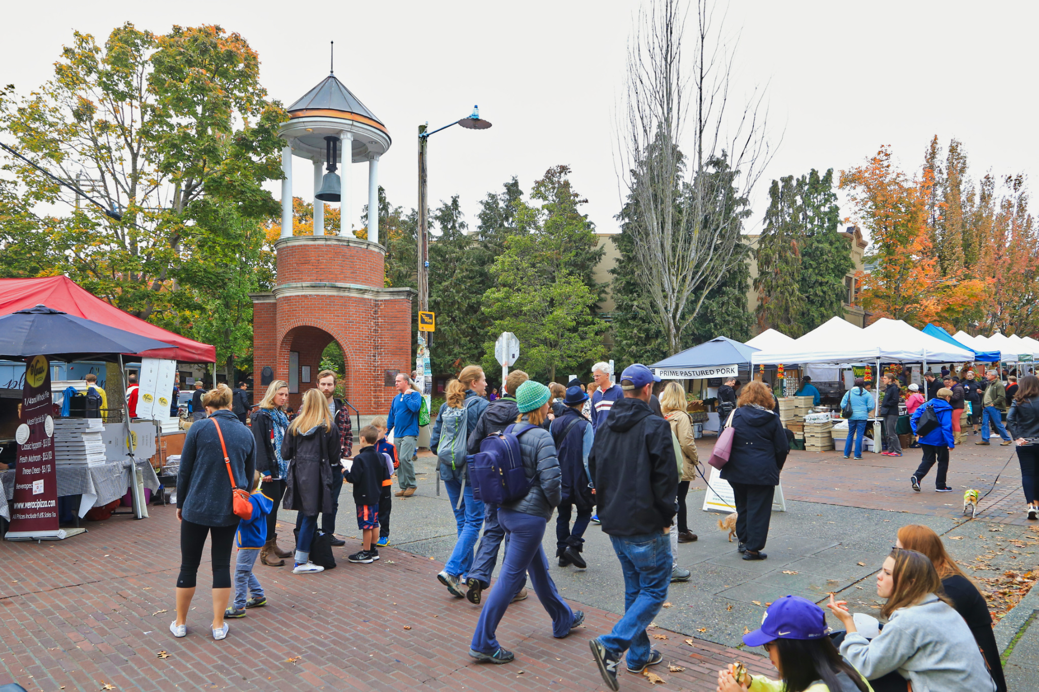 Seattle Ballard: Sunday Farmers Market | Fotoeins Fotografie